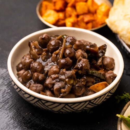 Pindi Chole | Pindi Chana (No Onion Garlic) - My Food Story