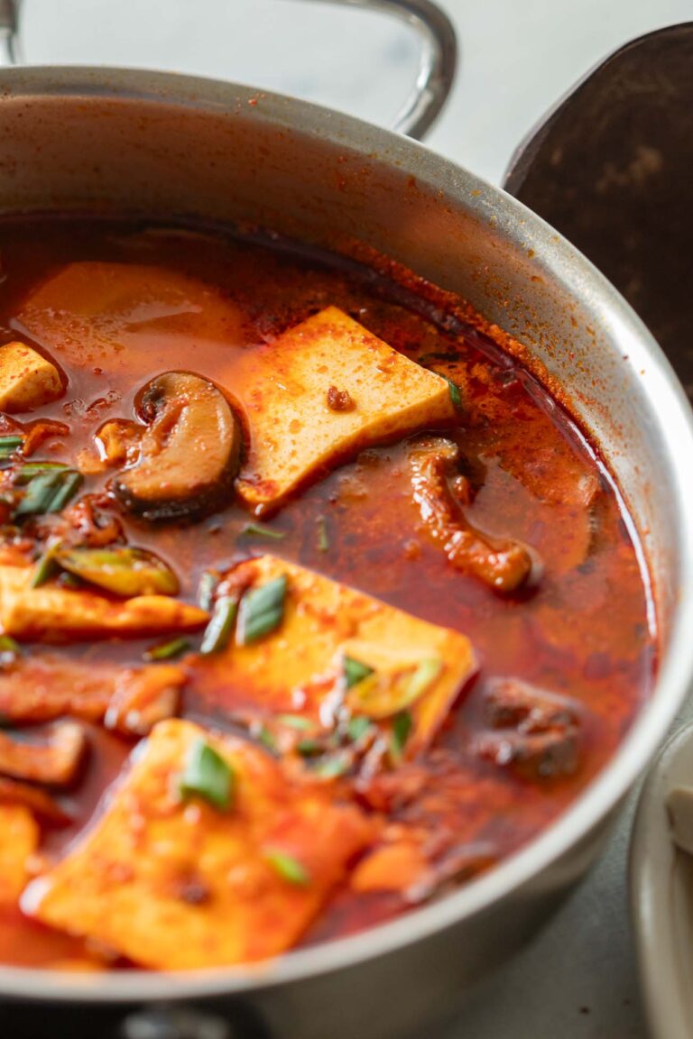 Soondubu Jjigae (Korean Soft Tofu Stew) - My Food Story