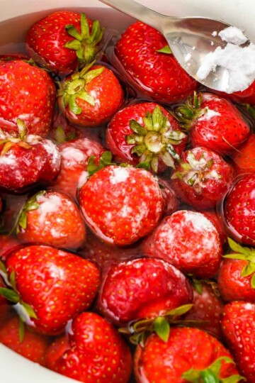How To Clean Berries - My Food Story